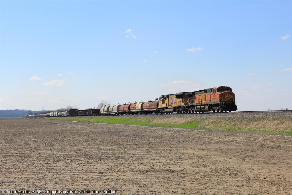 BNSF 4893